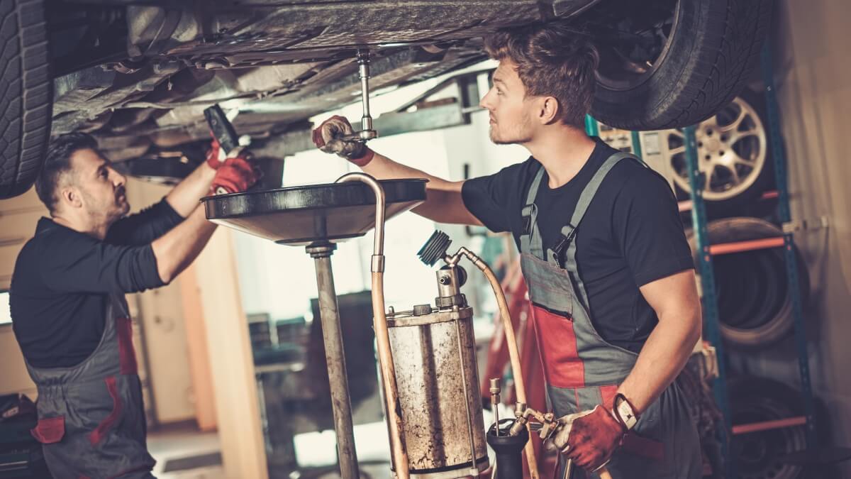 Engine Maintenance | The Beginner’s Guide - eManualOnline Blog