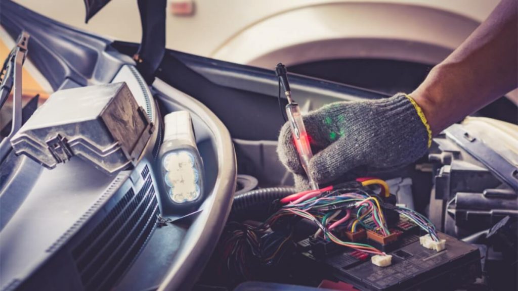 How to Use An Automotive Test Light - eManualOnline Blog