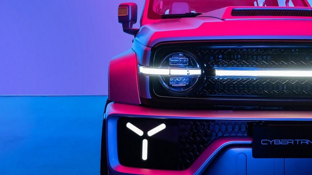 WEY Cyber Tank 300 is a Slick-Looking Chinese SUV